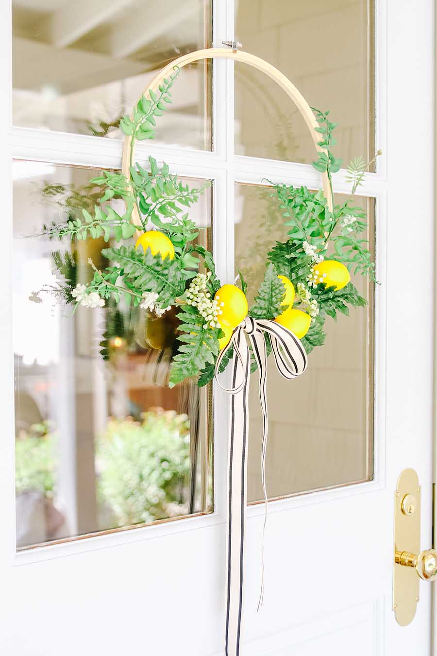 21 Easy DIY Spring Wreaths - Live Like You Are Rich