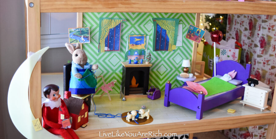 Elf on the Shelf: Goodnight Moon - Live Like You Are Rich