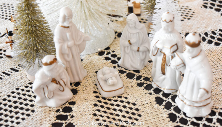 White and Gold Nativity Christmas Tablescape - Live Like You Are Rich