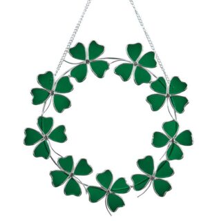 43 Modern and Simple St. Patrick's Day Wreaths - Live Like You Are Rich