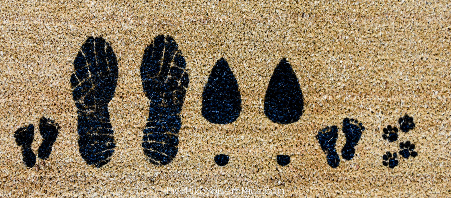 Custom Footprint Doormat with Free Printable - Live Like You Are Rich