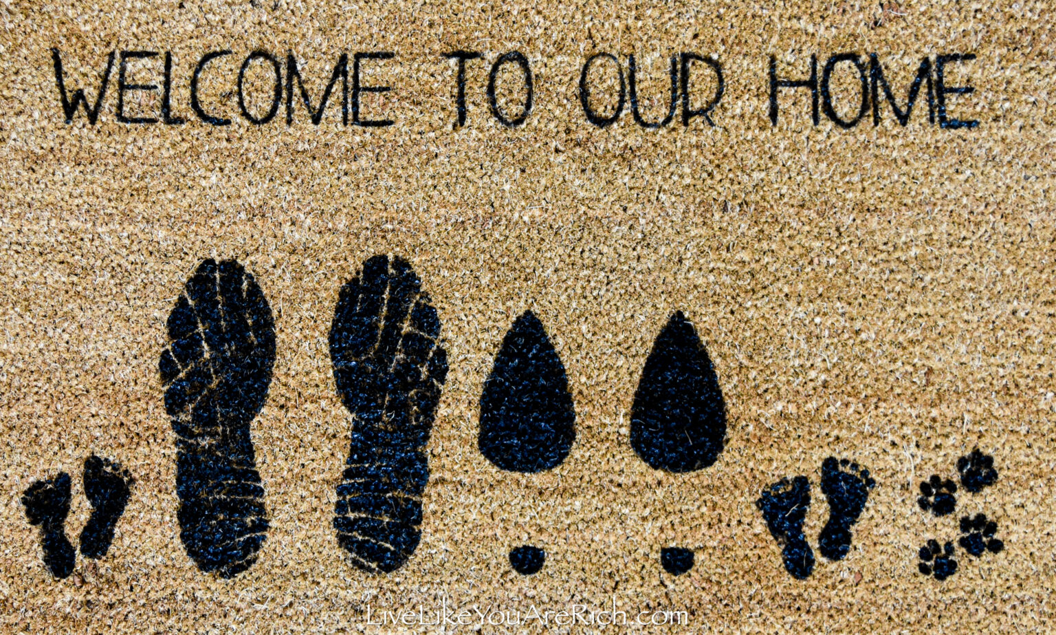 Custom Footprint Doormat with Free Printable - Live Like You Are Rich