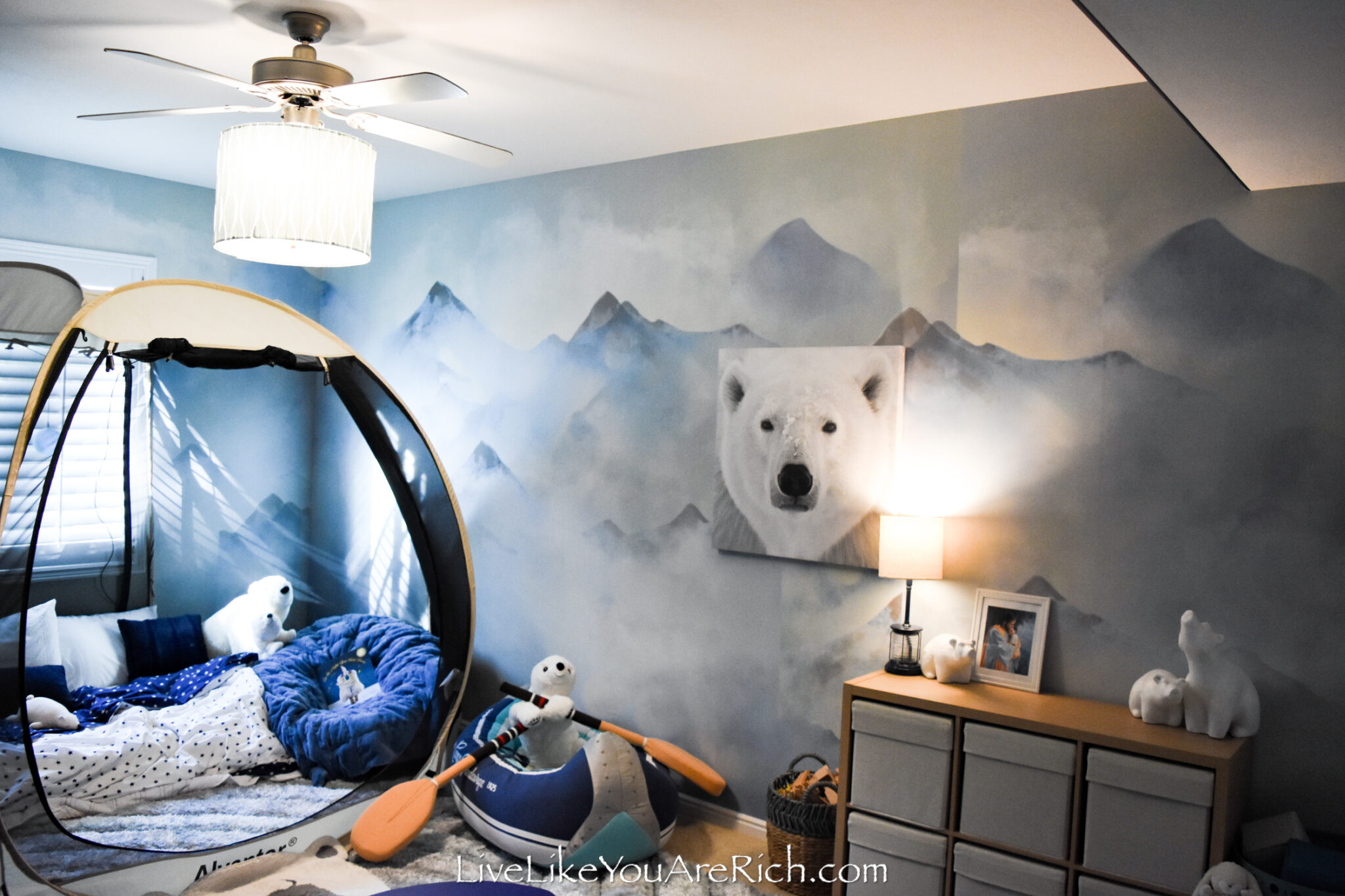 Kids Arctic Polar Bear-Themed Room - Live Like You Are Rich