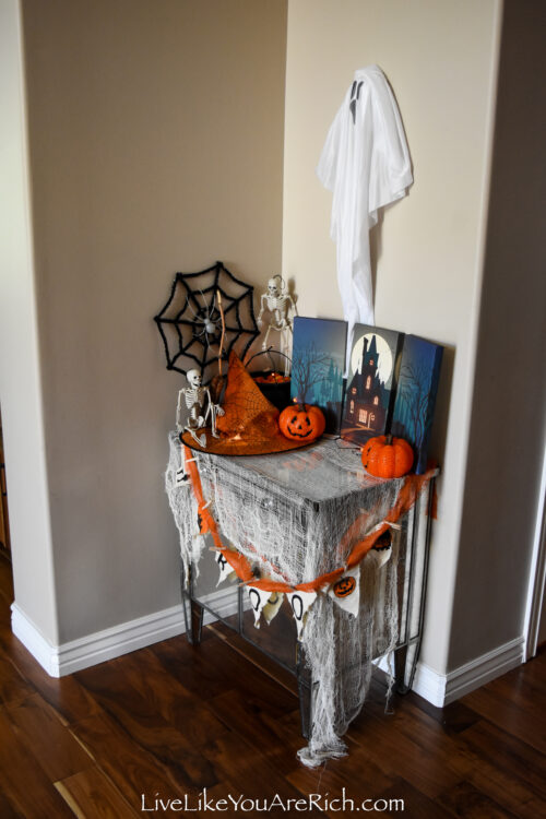 Halloween Entry Table - Live Like You Are Rich