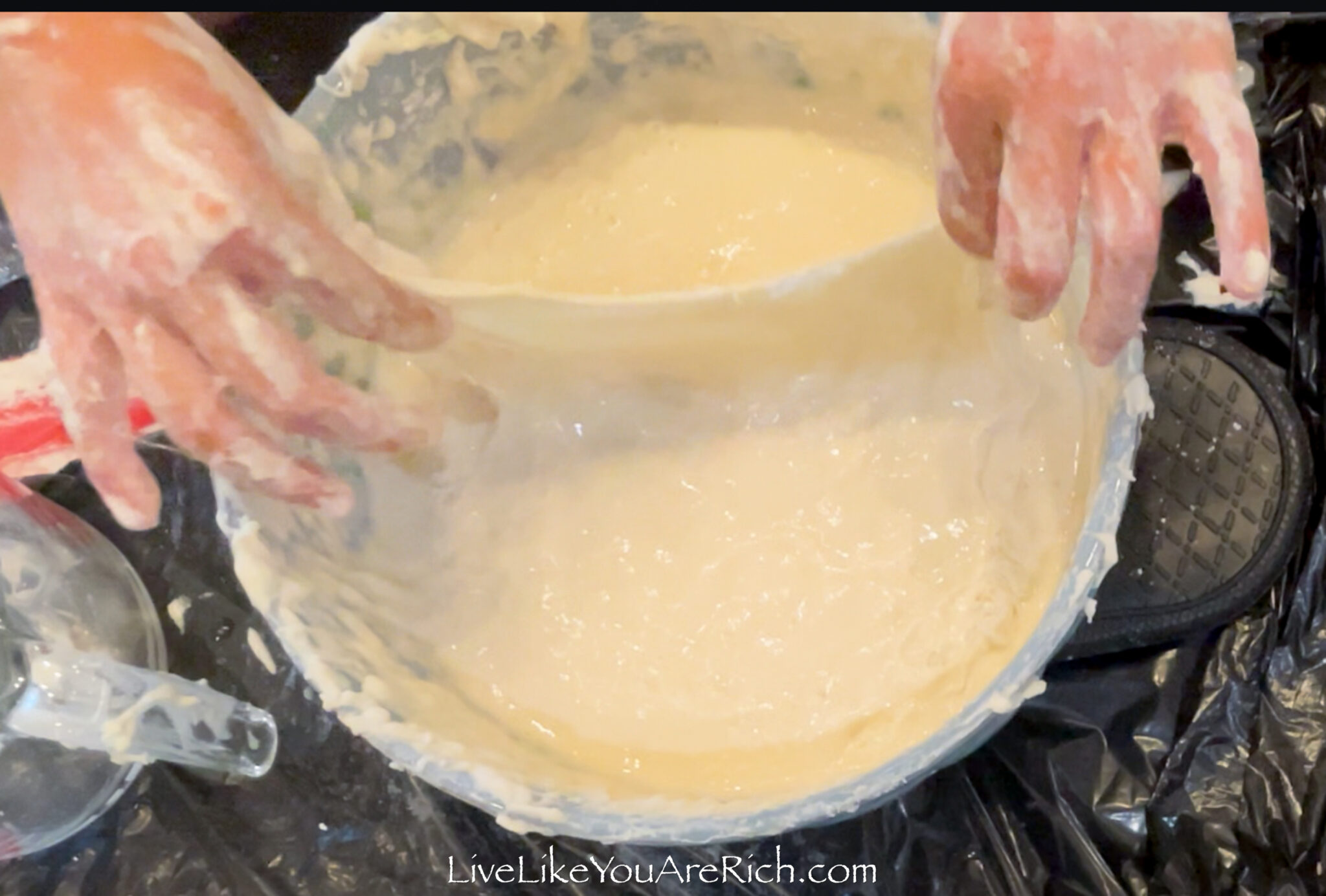 How to Make a Large Batch of Plaster of Paris - Live Like You Are Rich