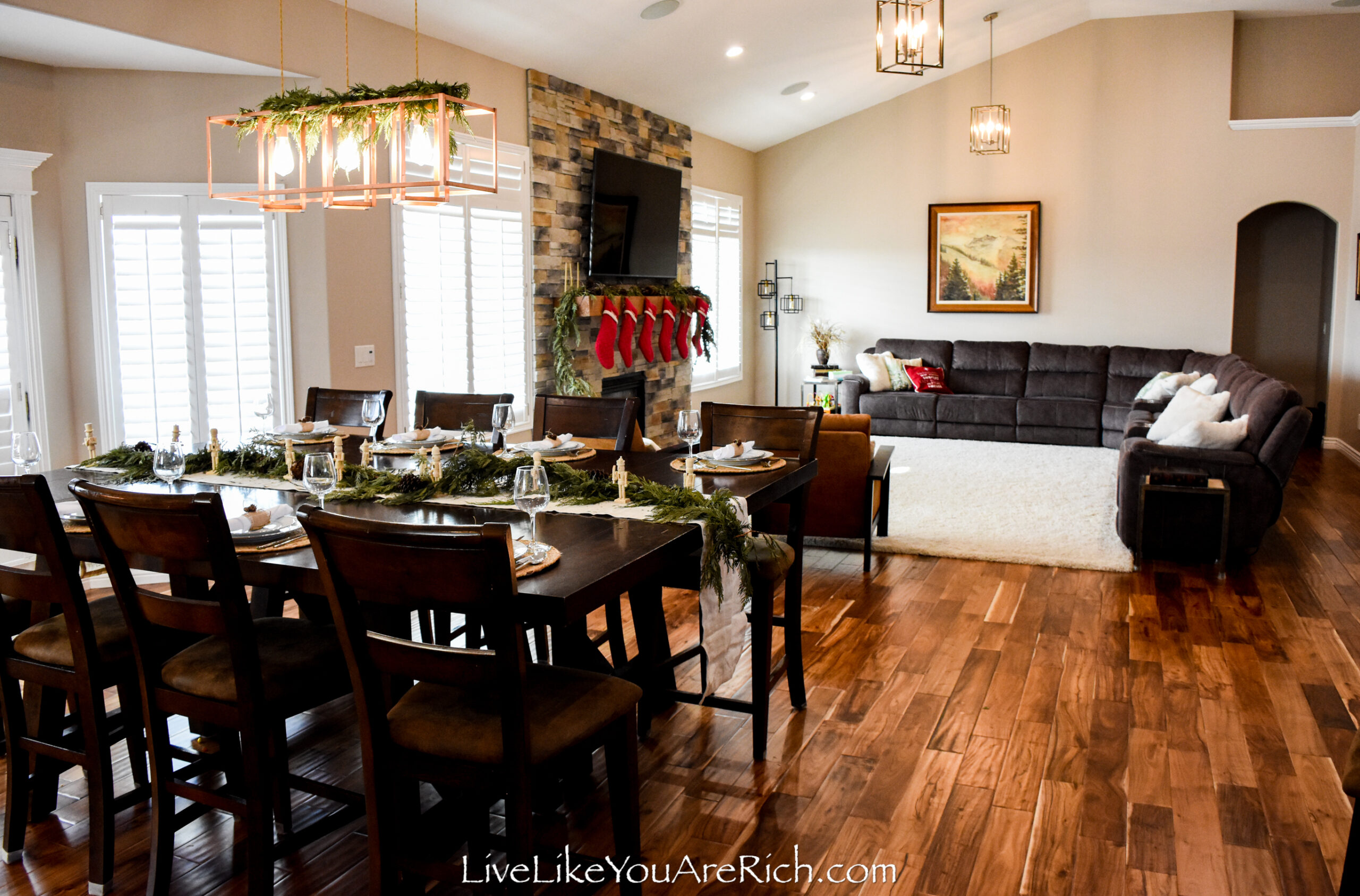 Cedar Garland Tablescape-18 - Live Like You Are Rich