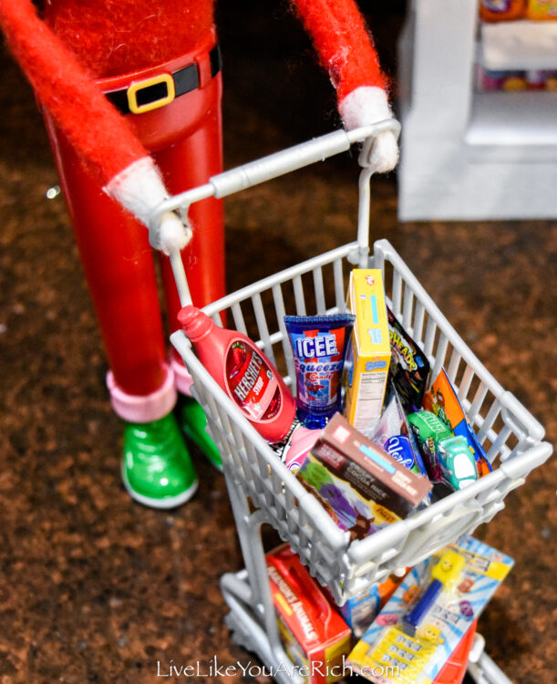 Elf on the Shelf: Sweet Tooth - Live Like You Are Rich