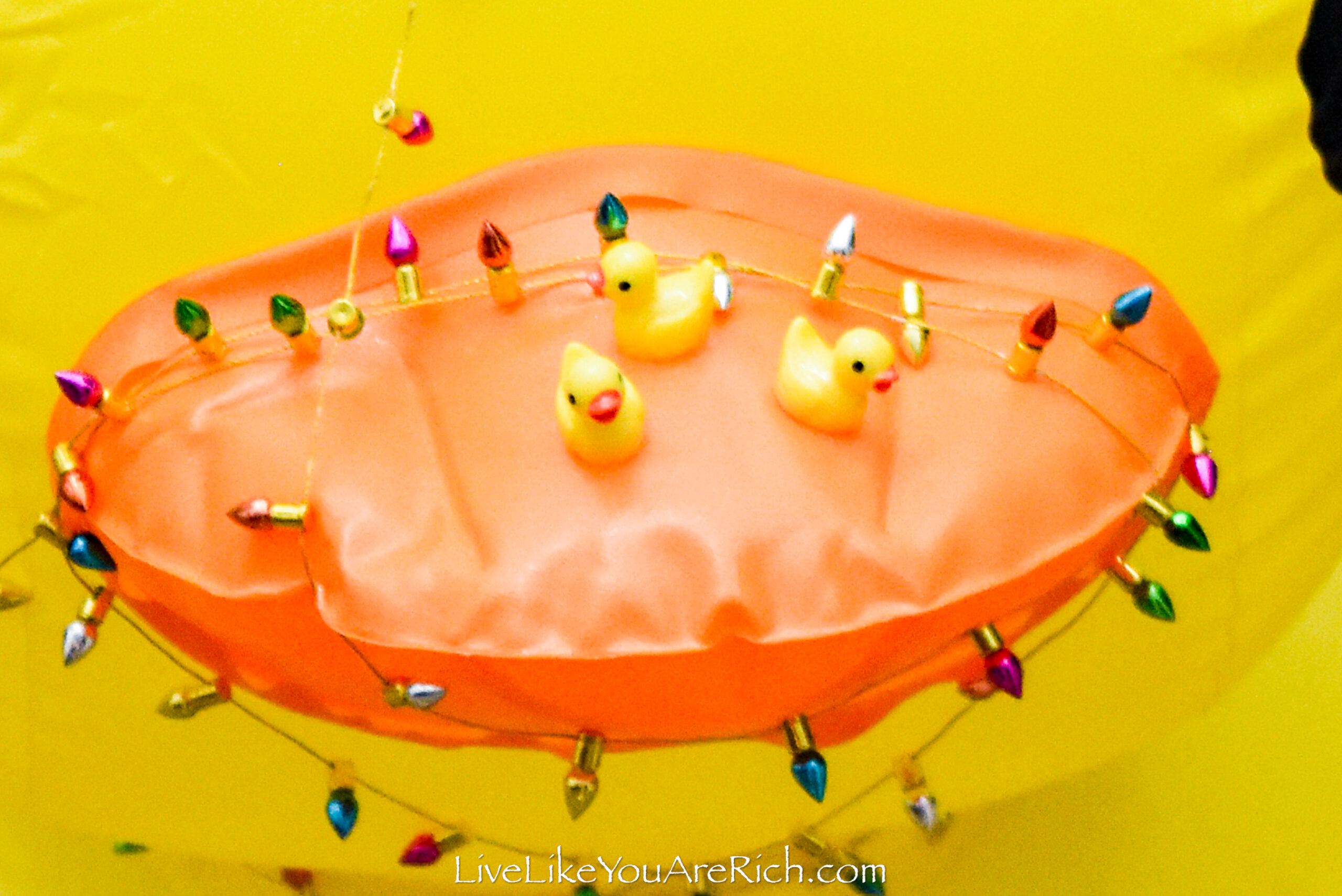 Elf on the Shelf_ Duck the Halls-18 - Live Like You Are Rich