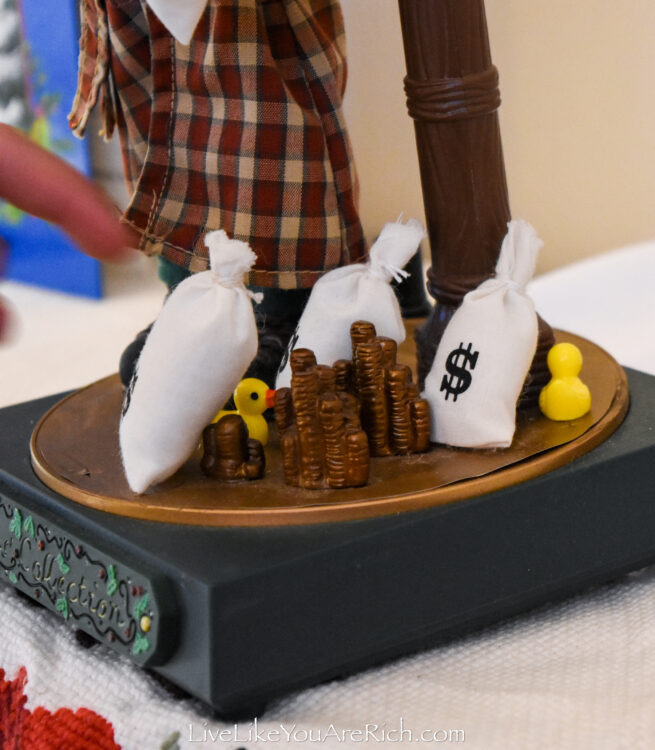 Elf on the Shelf: 'Duck' the Halls - Live Like You Are Rich
