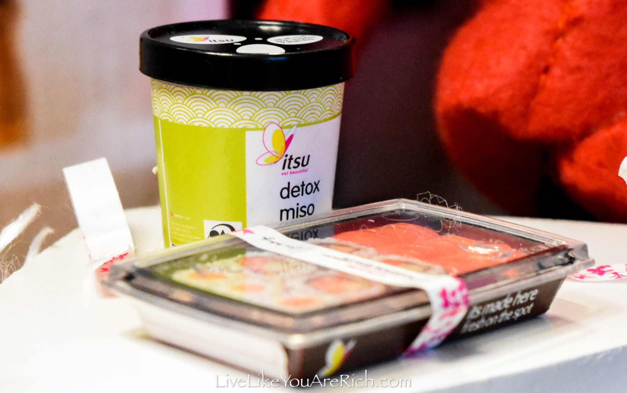 Elf on the Shelf: Sushi Night - Live Like You Are Rich