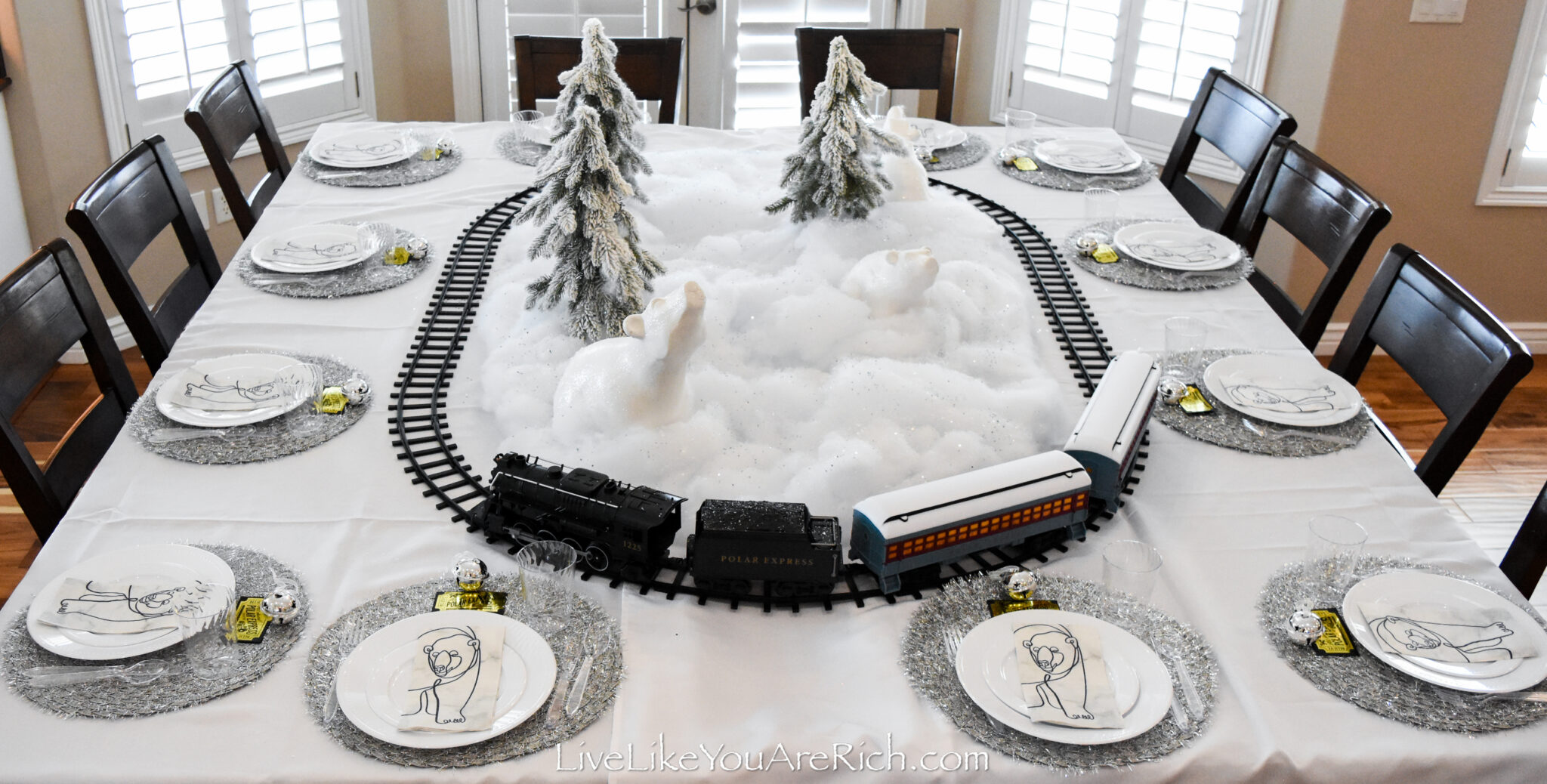Elf on the Shelf: The Polar Express - Live Like You Are Rich