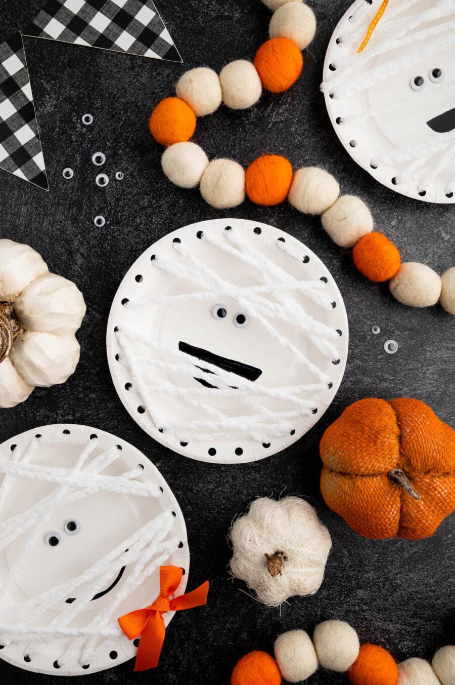 50 Easy Crafts for an Elementary Halloween Party - Live Like You Are Rich