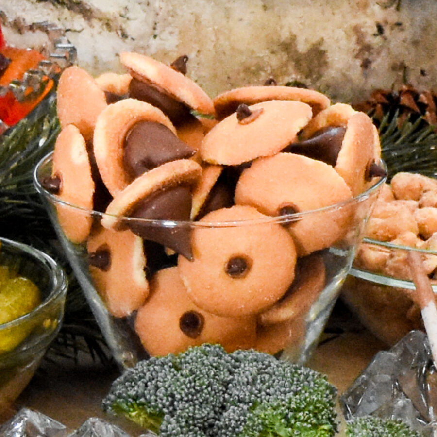 Easy Nilla Wafer Edible Acorns - Live Like You Are Rich