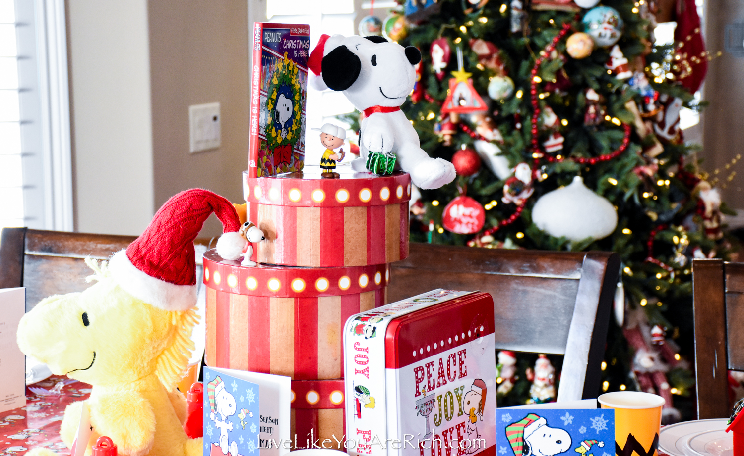 Christmas Tablescape Snoopy-11 - Live Like You Are Rich