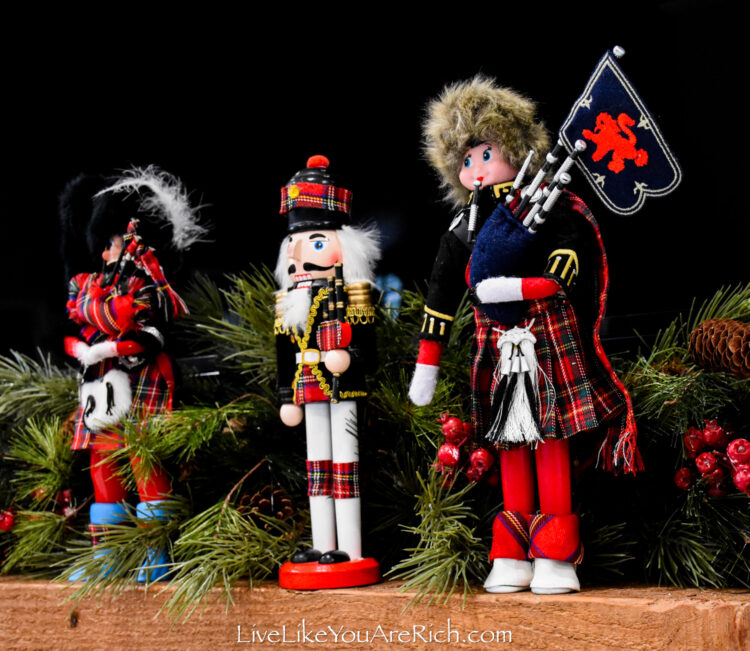 Easy Elf on the Shelf Ideas - Live Like You Are Rich