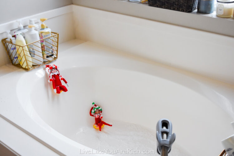 Elf on the Shelf: Snow Tubing - Live Like You Are Rich