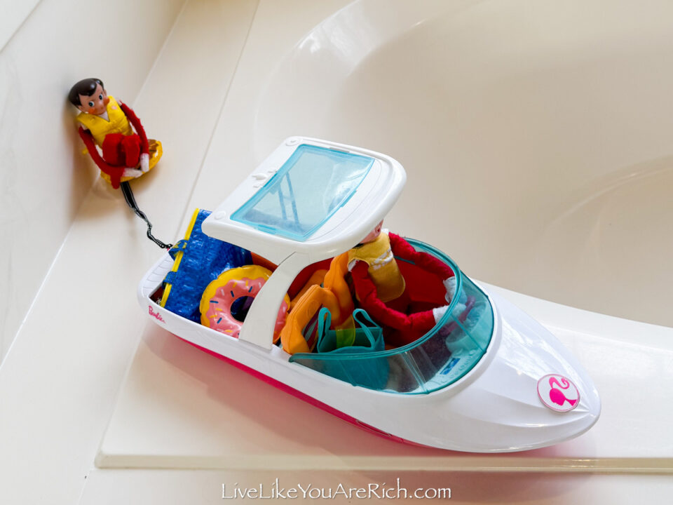 Elf on the Shelf: Tubing Behind a Boat - Live Like You Are Rich